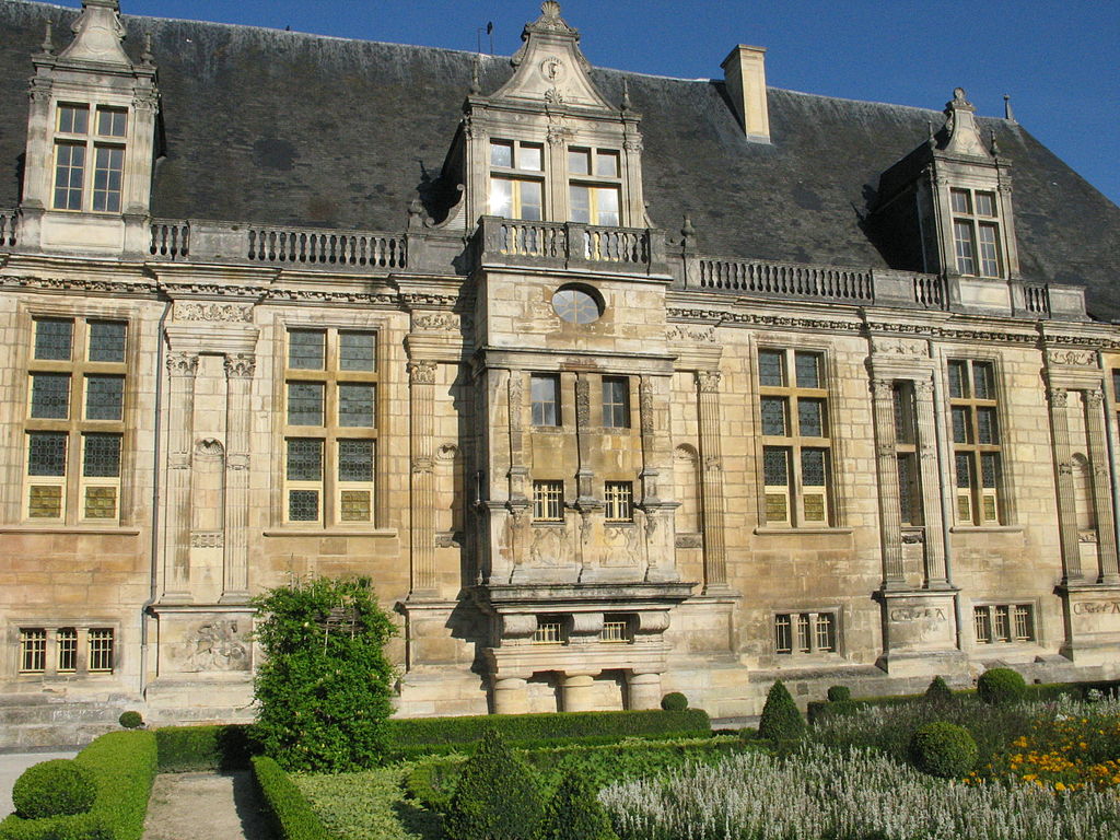 Le Château du Grand Jardin, façade est. Joinville, Haute-Marne , 1533 ...